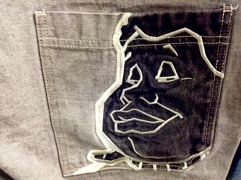 How to Print a Logo on Fabric: 15 Different Ways to Display Logos